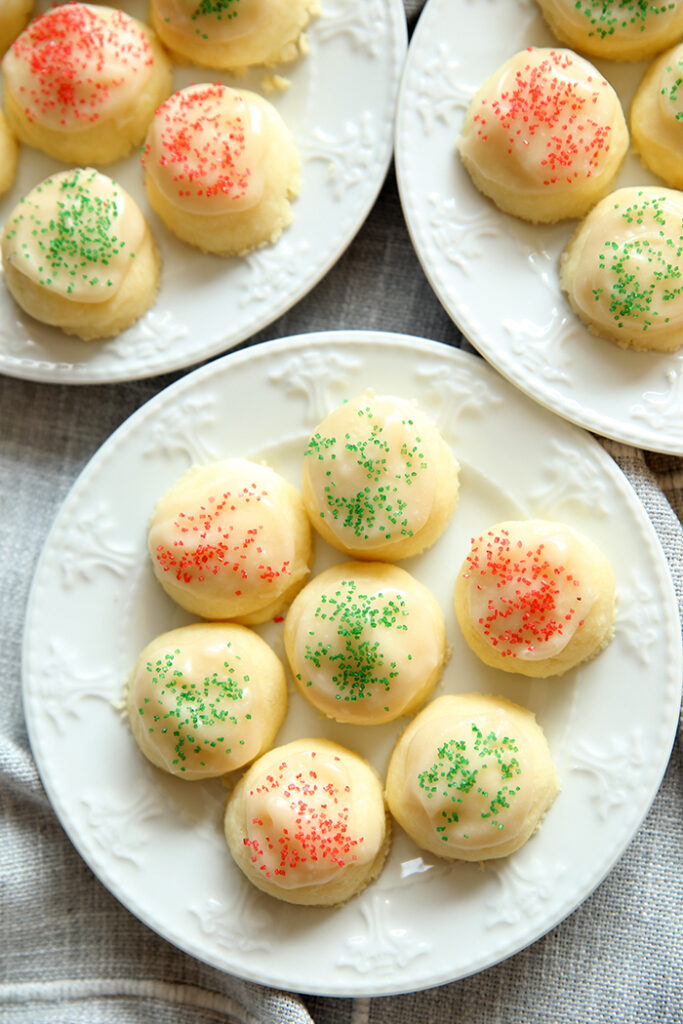 Amazing Meltaway Cookies - Real Life Dinner